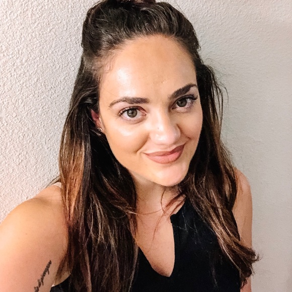 Allyson's Closet (@allyson84) | Poshmark